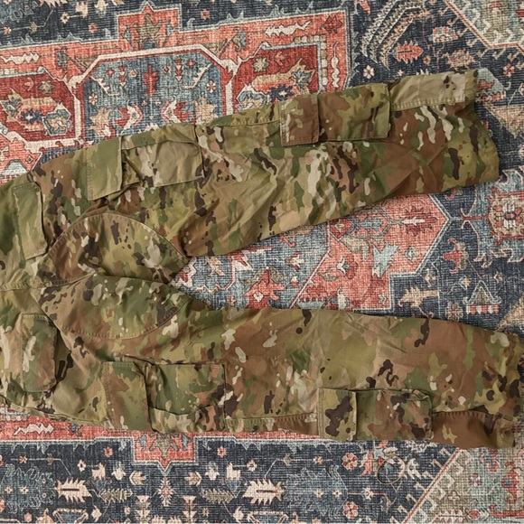 Source Unknown | Pants | Camo Cargo Pants | Poshmark